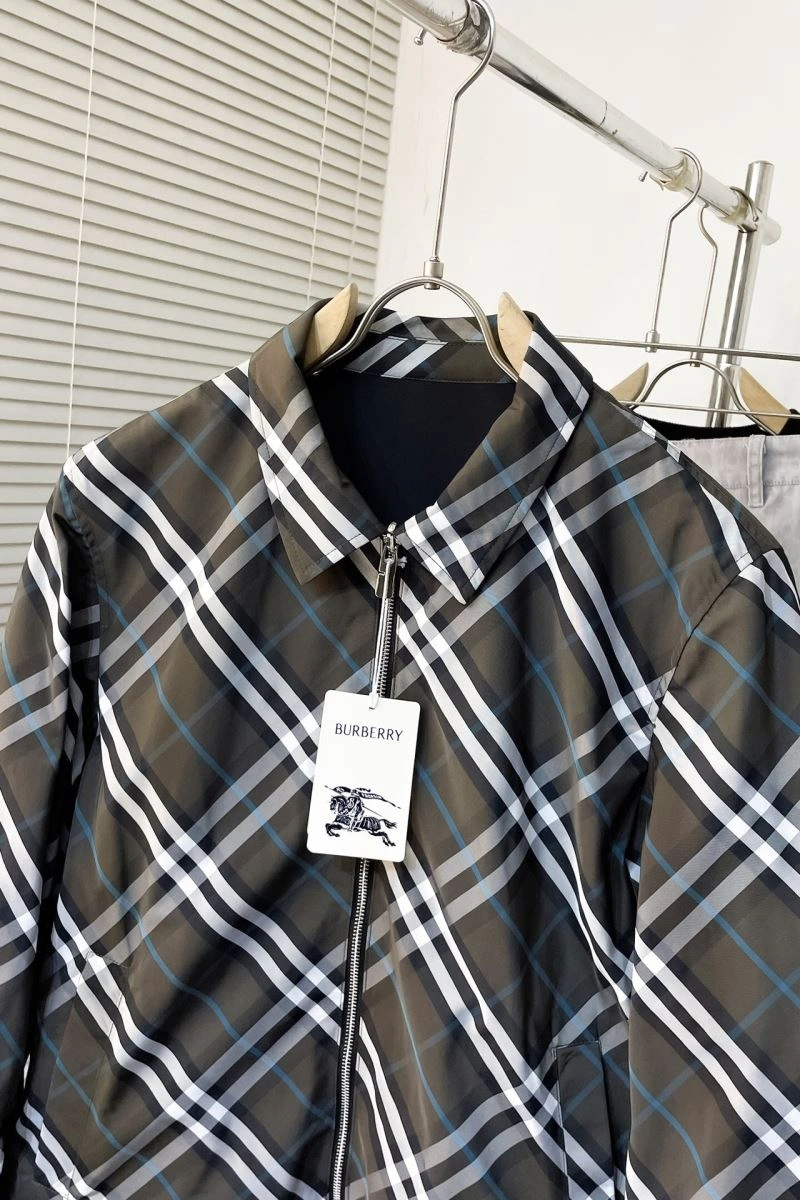 High fidelity Burberry Outwear