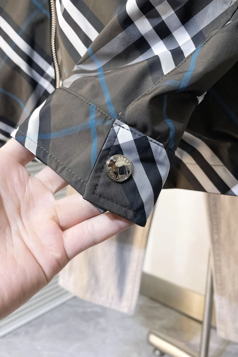 High fidelity Burberry Outwear