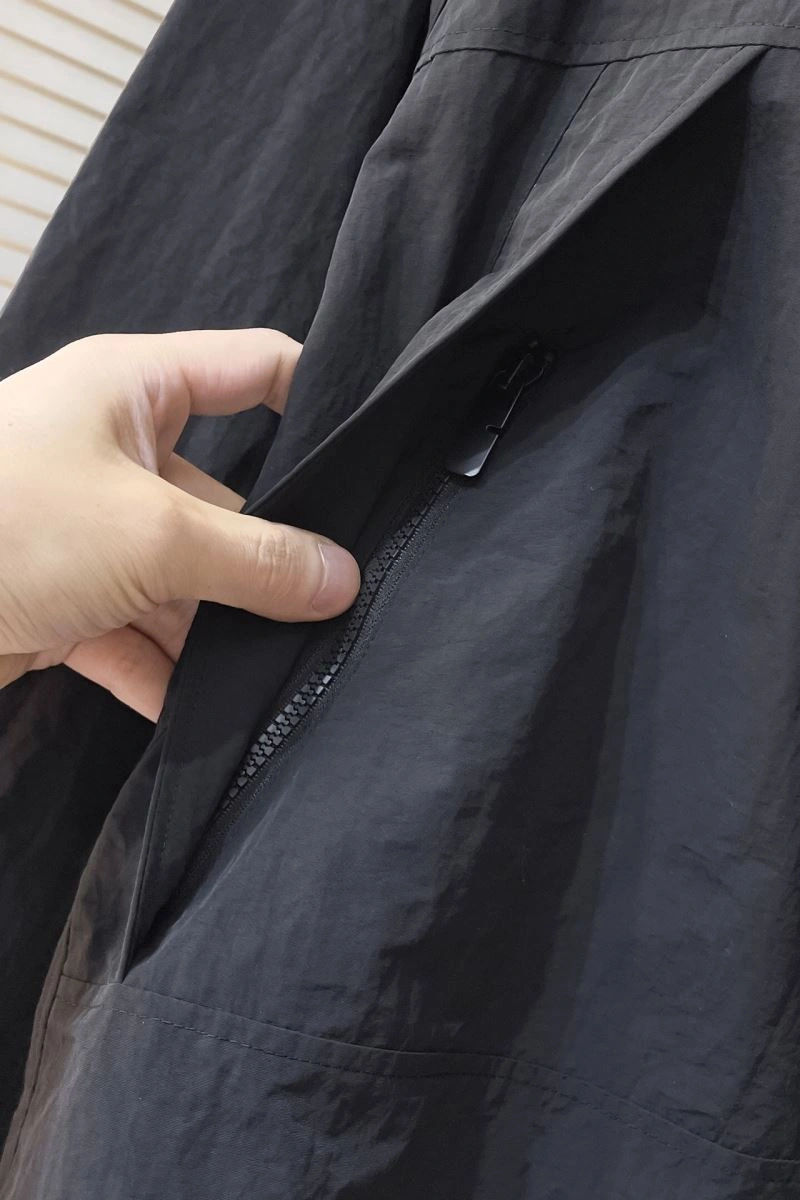 Discounted Burberry Outwear