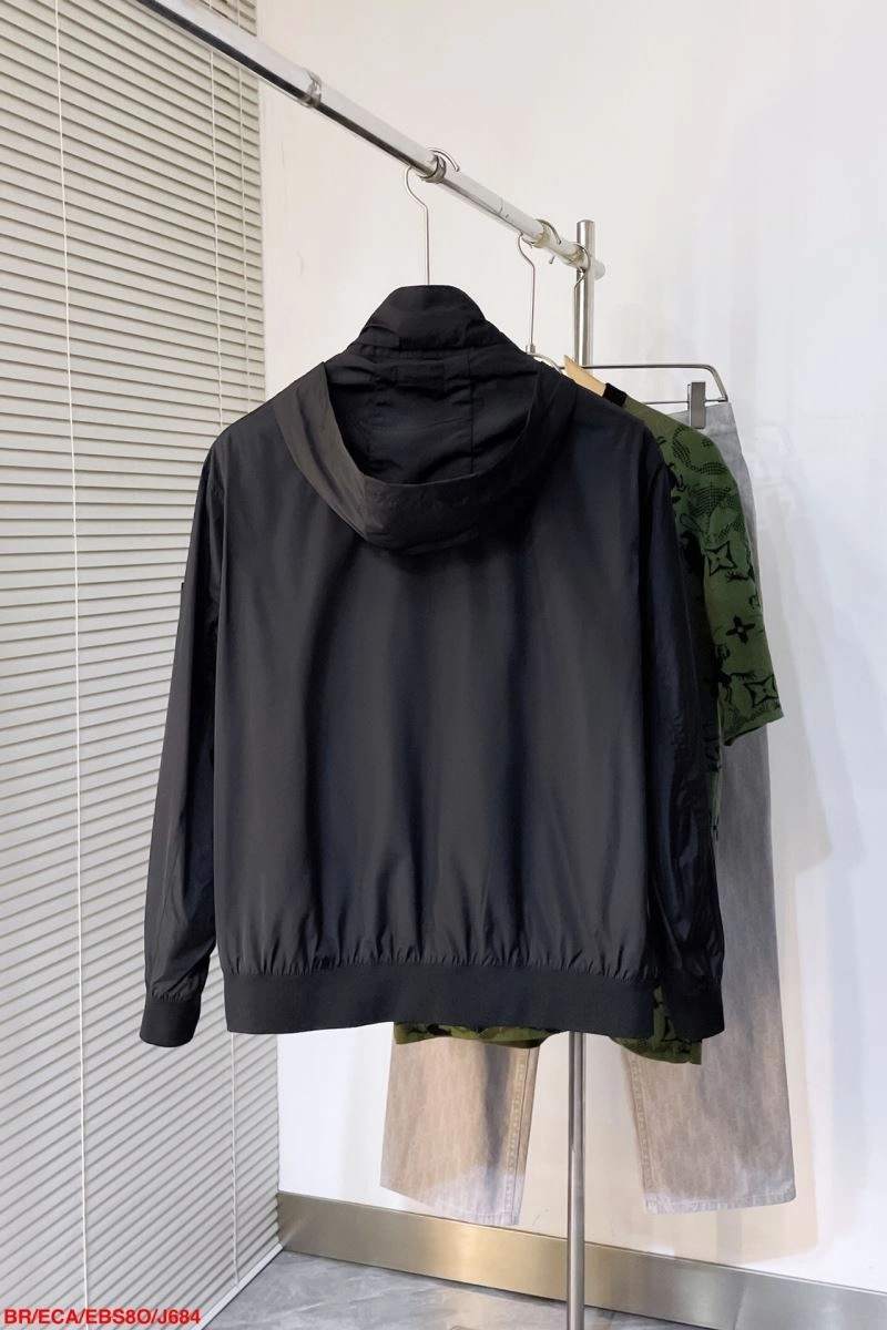 Precise copy Burberry Outwear