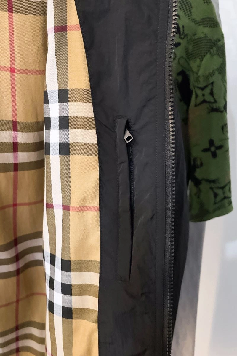 Economical Burberry Outwear