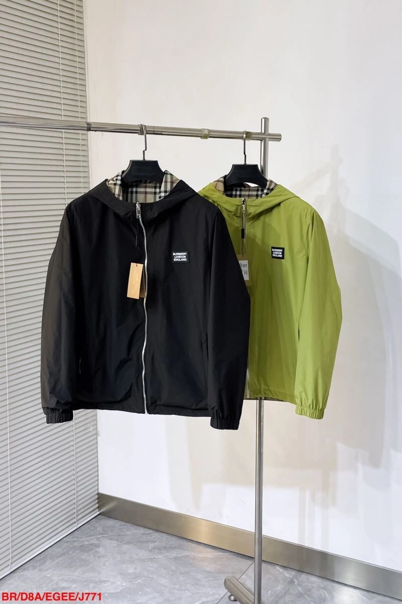 Economical Burberry Outwear