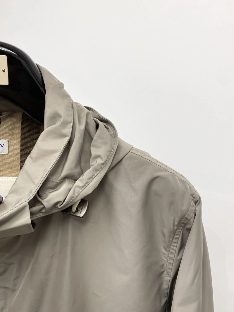 Legit Burberry Outwear