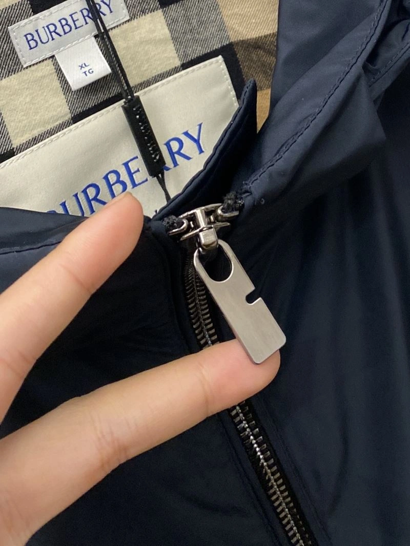 Accurate model Burberry Outwear