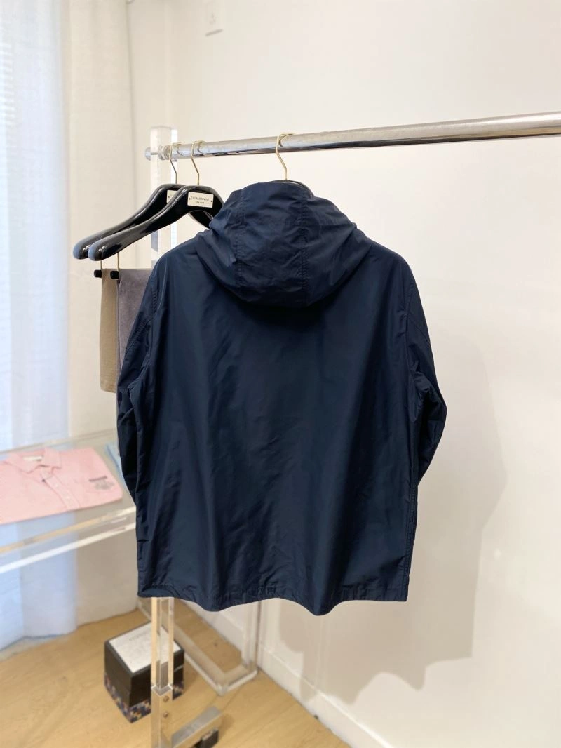 Accurate model Burberry Outwear