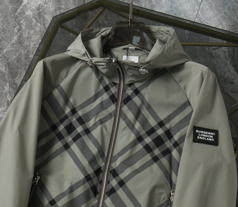 Legit Burberry Outwear