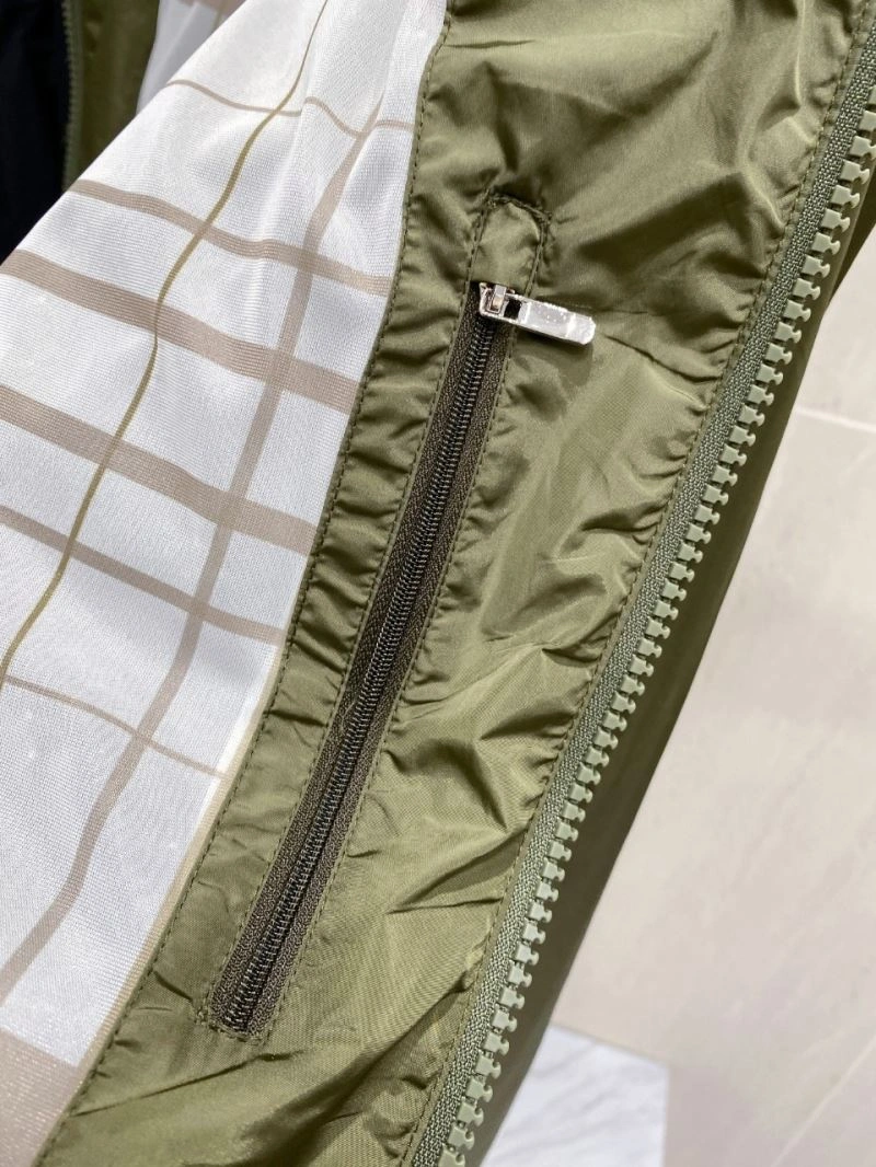 Inexpensive Burberry Outwear