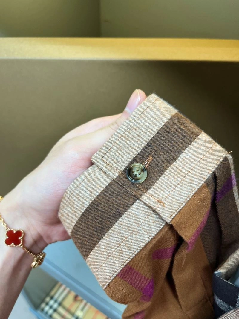 Real Burberry Outwear