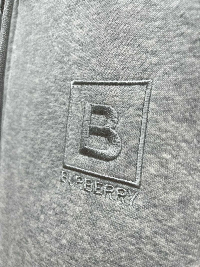 Bargain Burberry Outwear