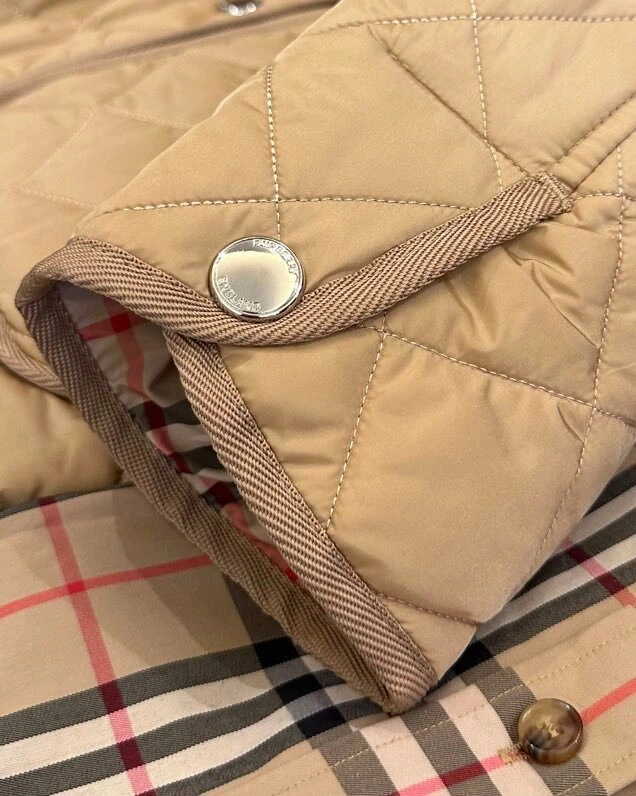 Inexpensive Burberry Outwear