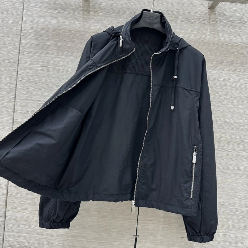 Discounted Burberry Outwear