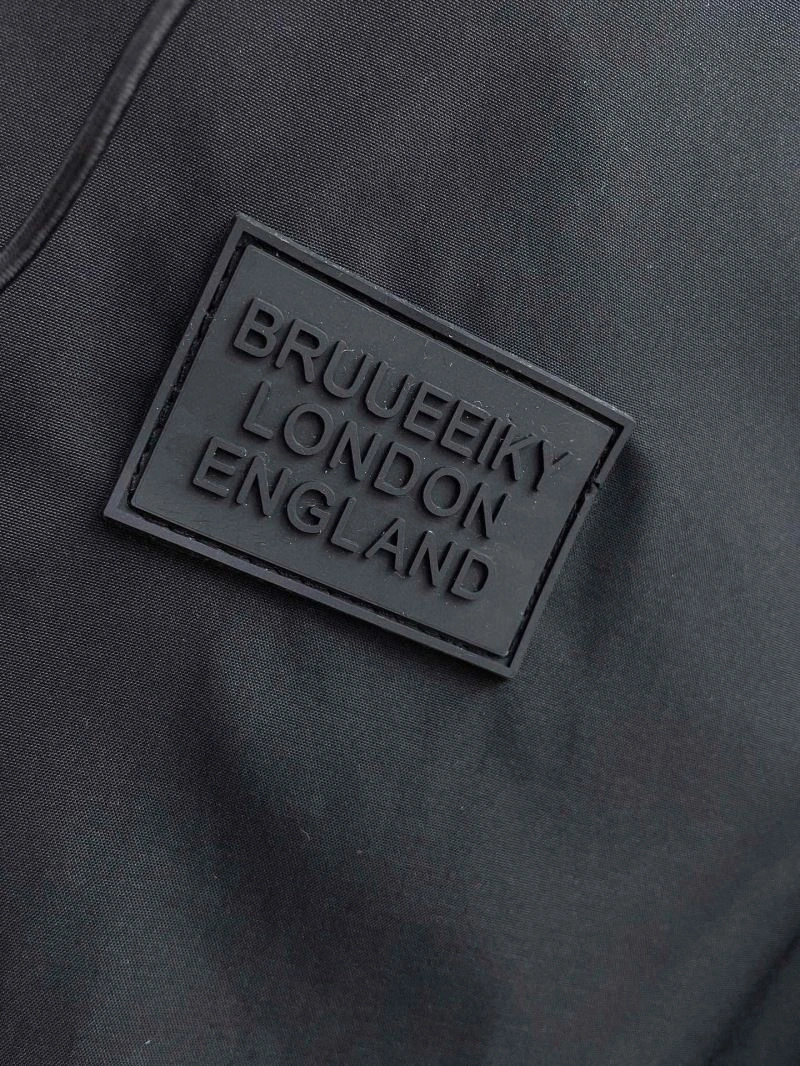 Bargain Burberry Outwear