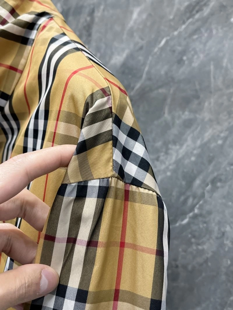 1:1 copy Burberry Outwear