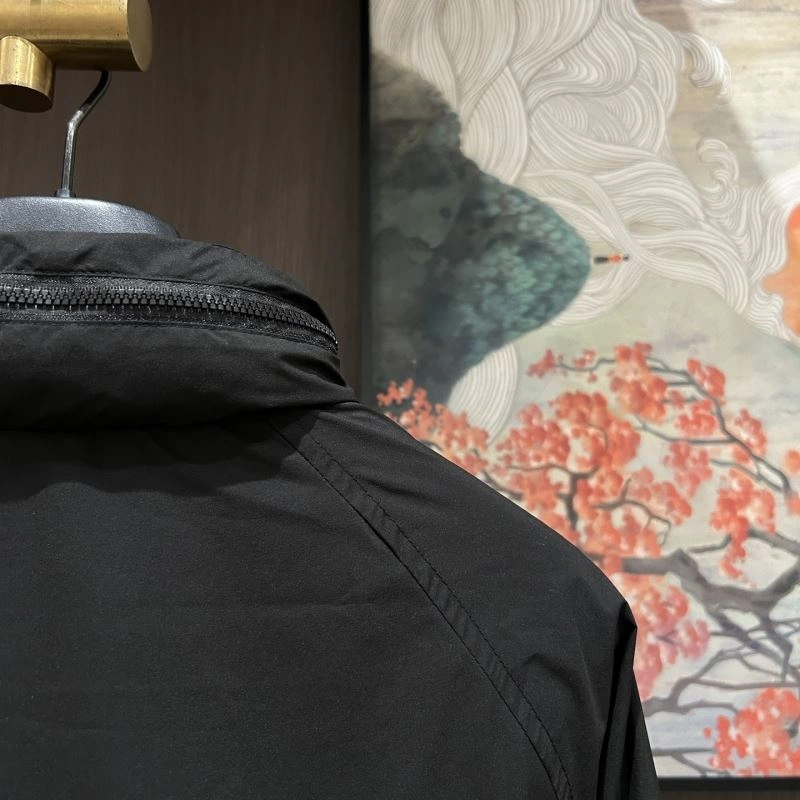 Legit Burberry Outwear