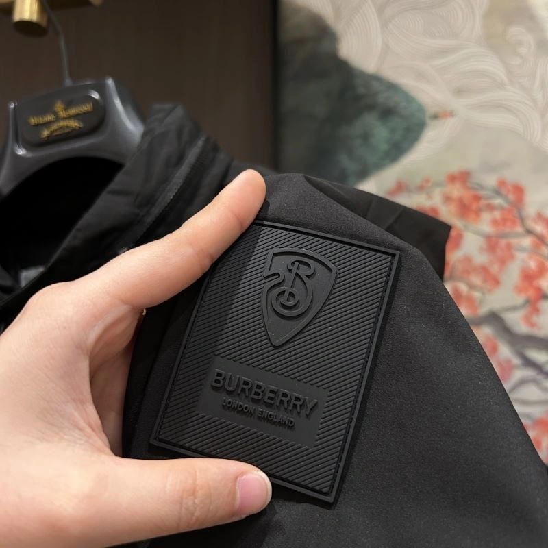Legit Burberry Outwear