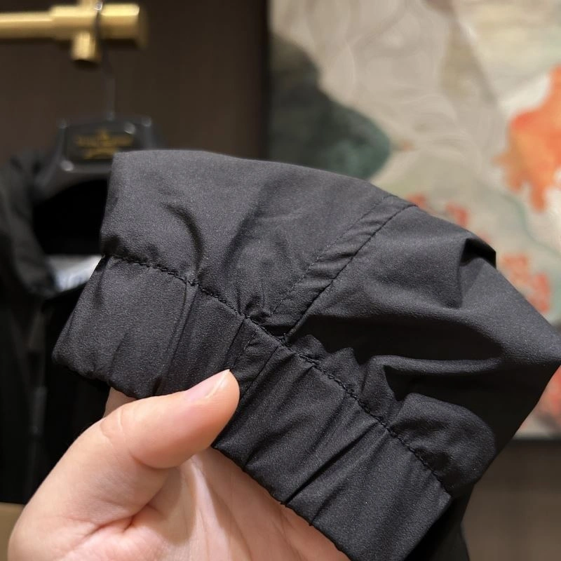 Legit Burberry Outwear