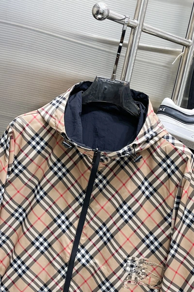 Inexpensive Burberry Outwear