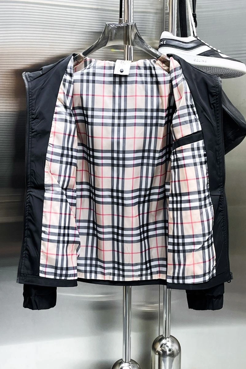Top match Burberry Outwear