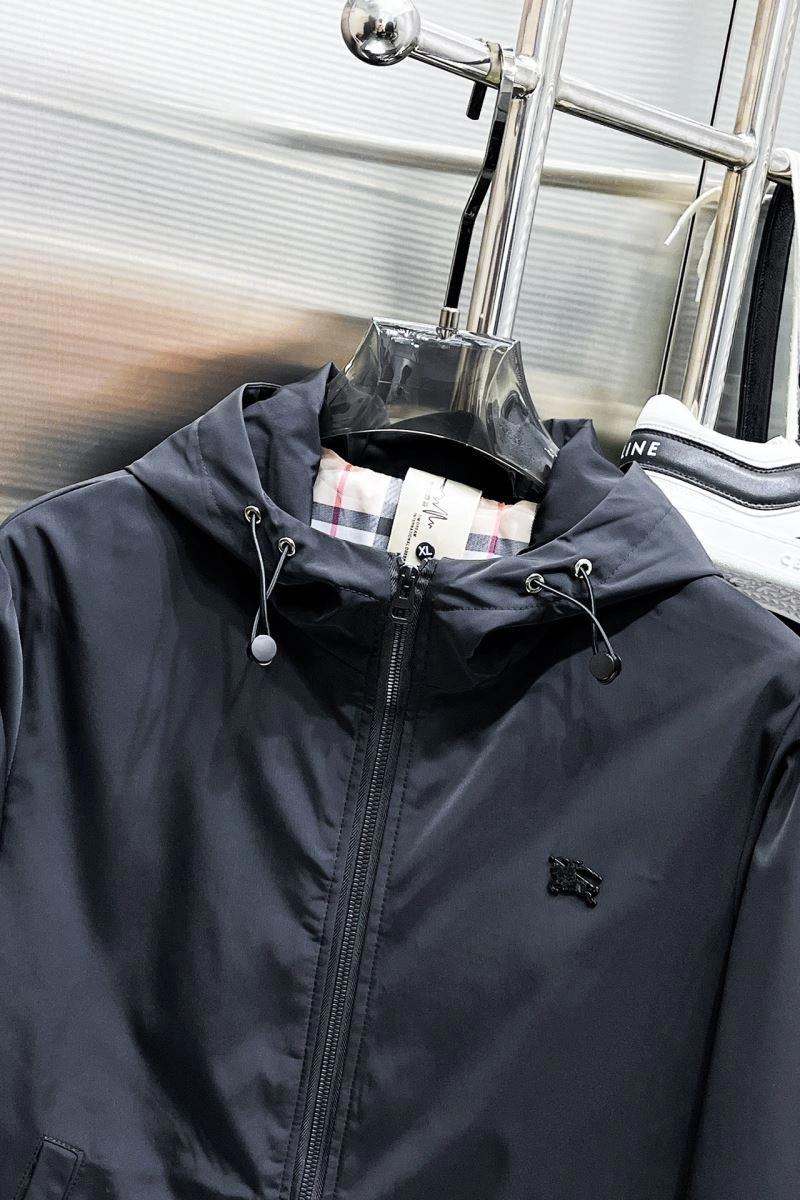 Top match Burberry Outwear