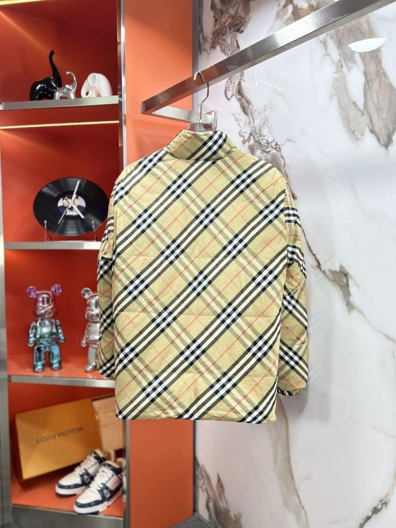 Economical Burberry Outwear