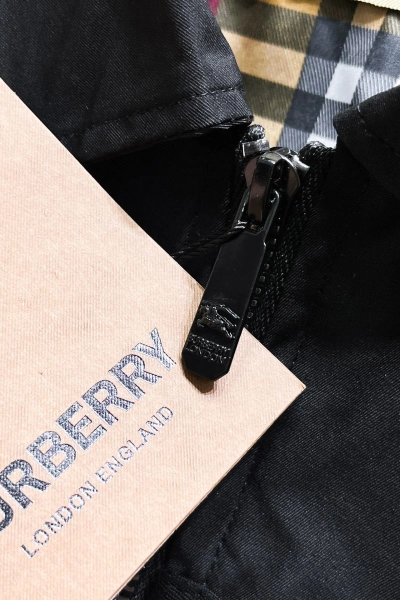 Top match Burberry Outwear