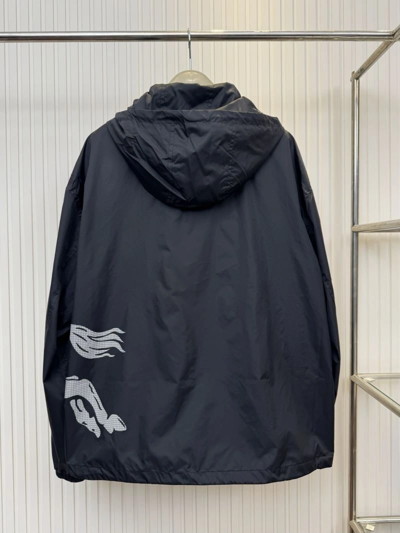 Accurate model Burberry Outwear