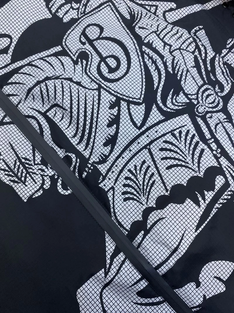 Legit Burberry Outwear