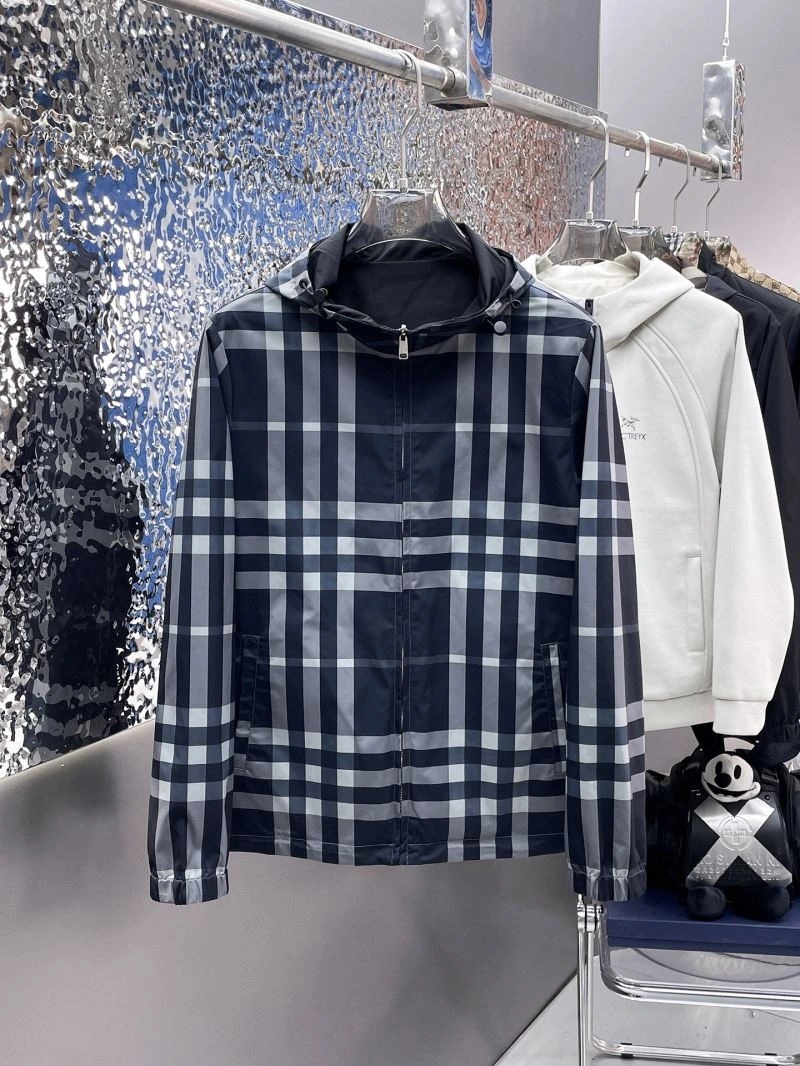 Brand-original Burberry Outwear