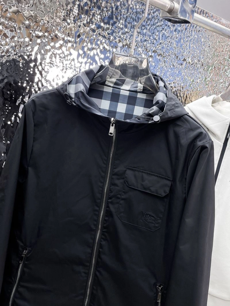 Brand-original Burberry Outwear