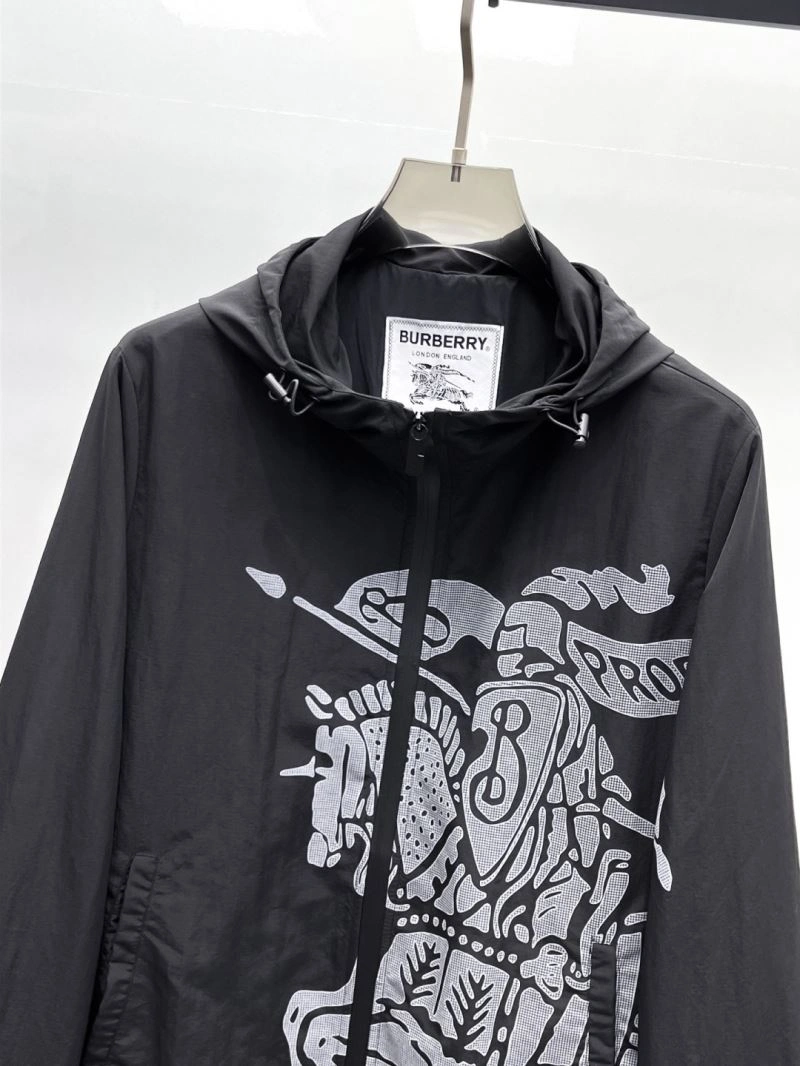 Top match Burberry Outwear