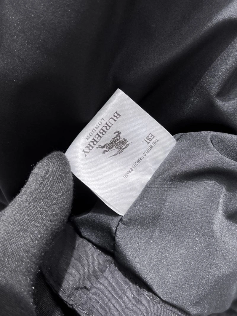 Top match Burberry Outwear