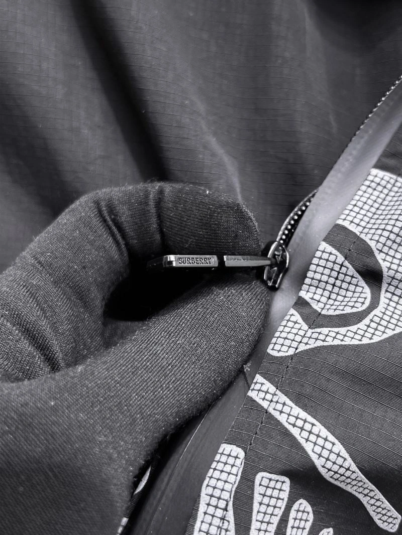 Top match Burberry Outwear