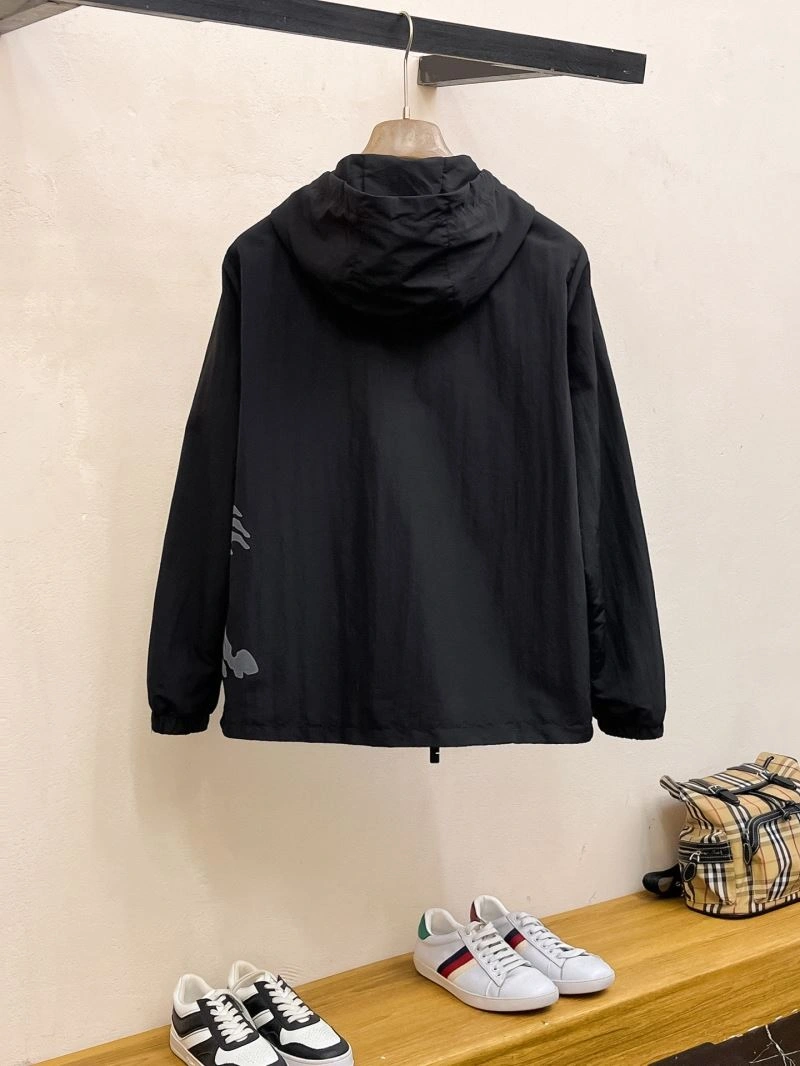 Top match Burberry Outwear