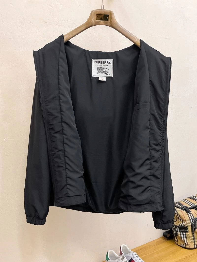 Top match Burberry Outwear