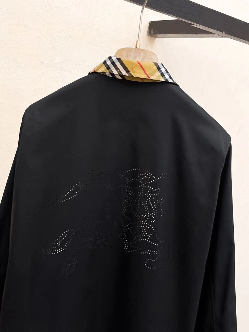 Accurate model Burberry Outwear
