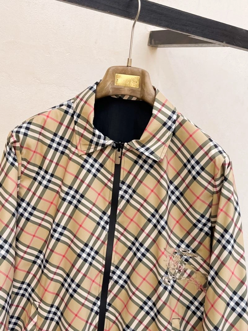High accuracy Burberry Outwear