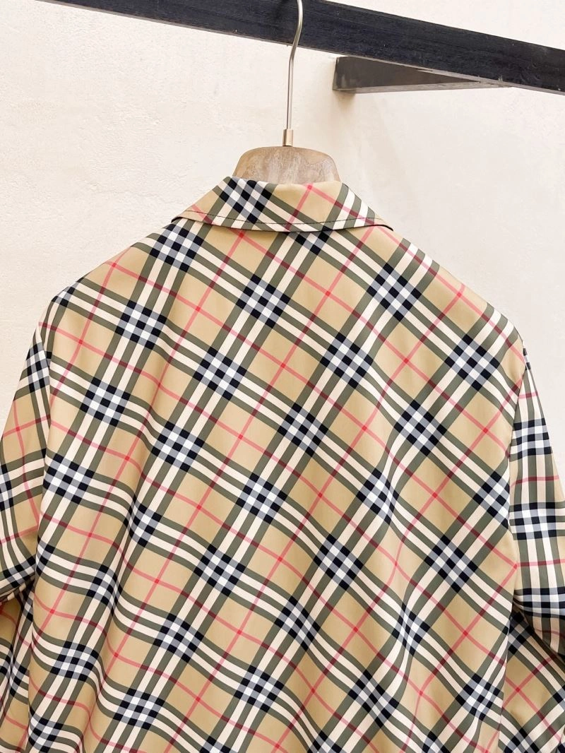 High accuracy Burberry Outwear