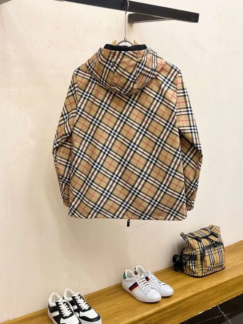 Factory-made Burberry Outwear