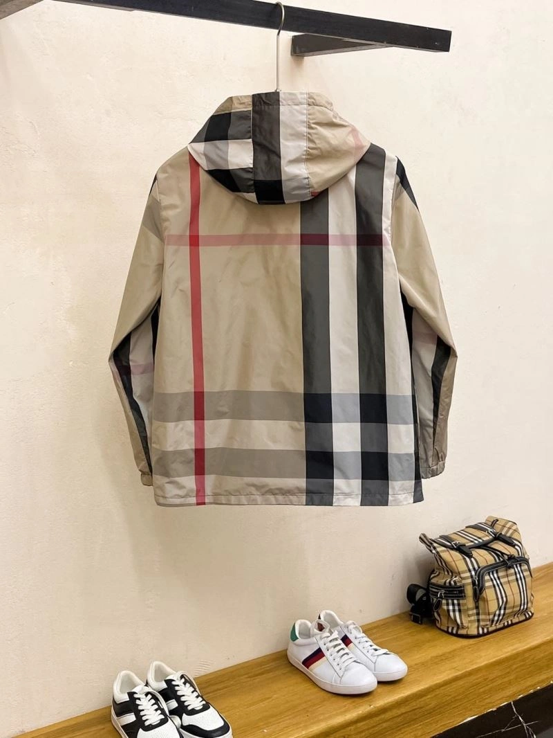 Legit Burberry Outwear