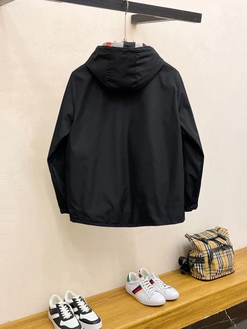 Legit Burberry Outwear