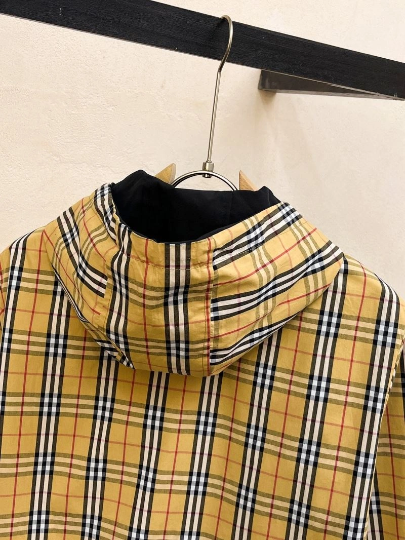 Brand-original Burberry Outwear
