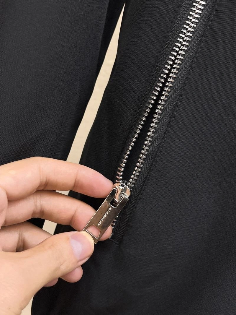 Brand-original Burberry Outwear