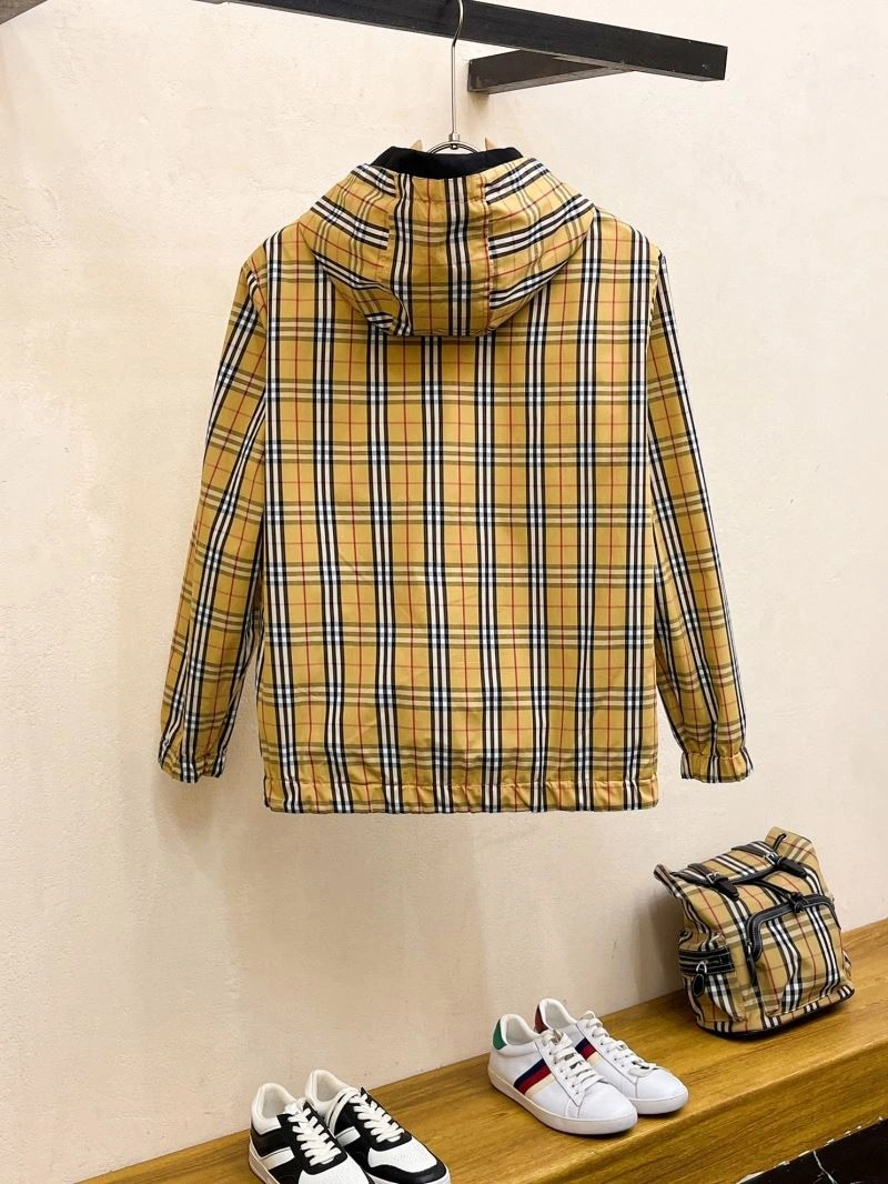 Brand-original Burberry Outwear