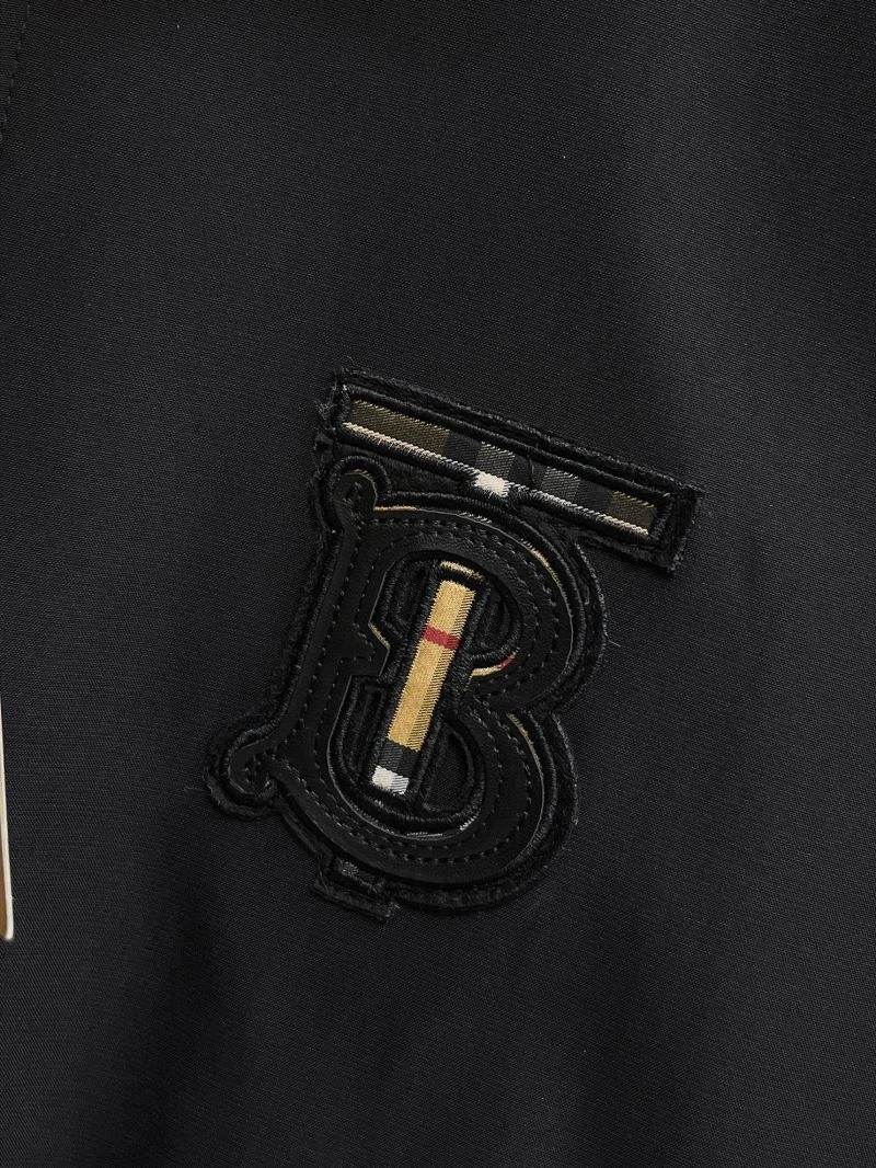 Brand-original Burberry Outwear