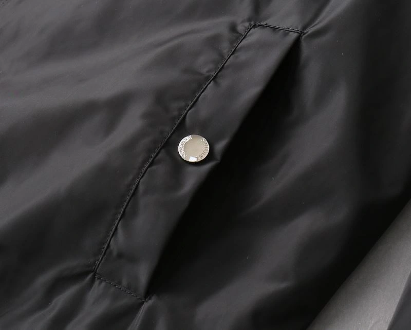 Bargain Burberry Outwear
