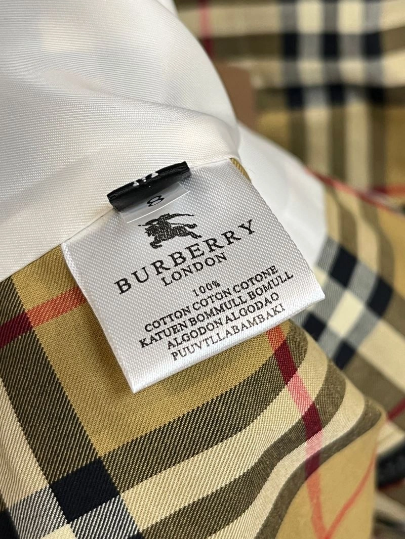 Factory-made Burberry Outwear