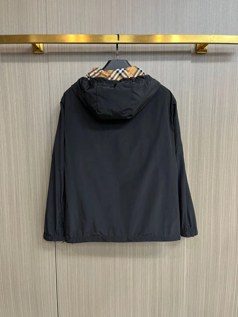Brand-original Burberry Outwear