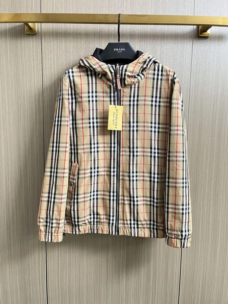 Factory-made Burberry Outwear