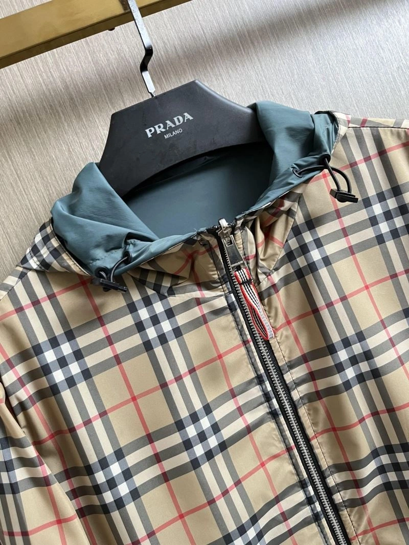 Inexpensive Burberry Outwear