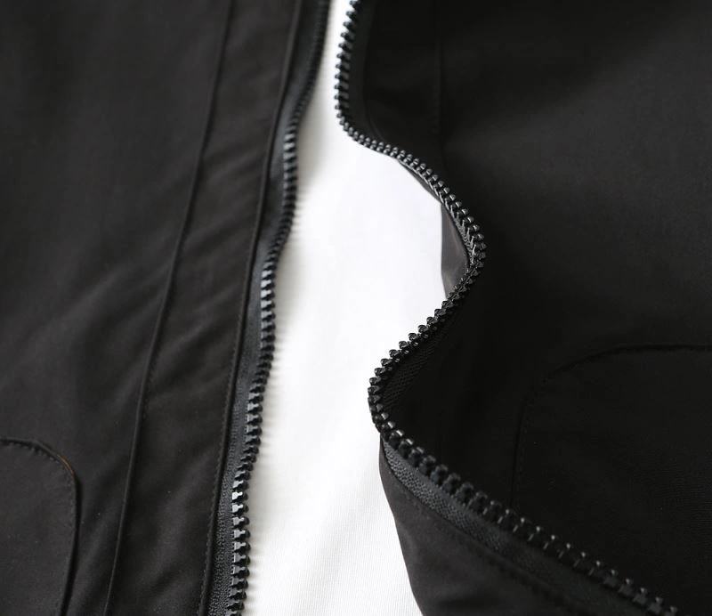 Low-cost Burberry Outwear